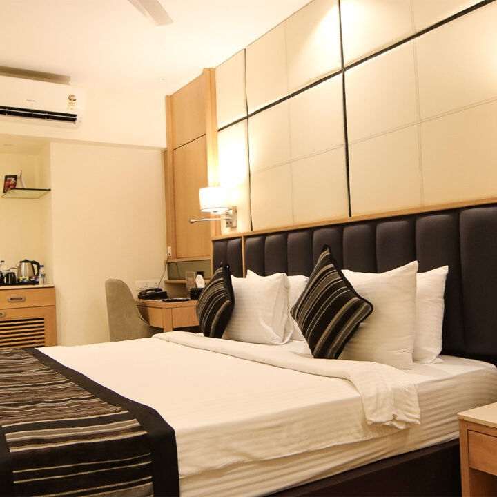 Executive King Bed - Ciesta Hotels