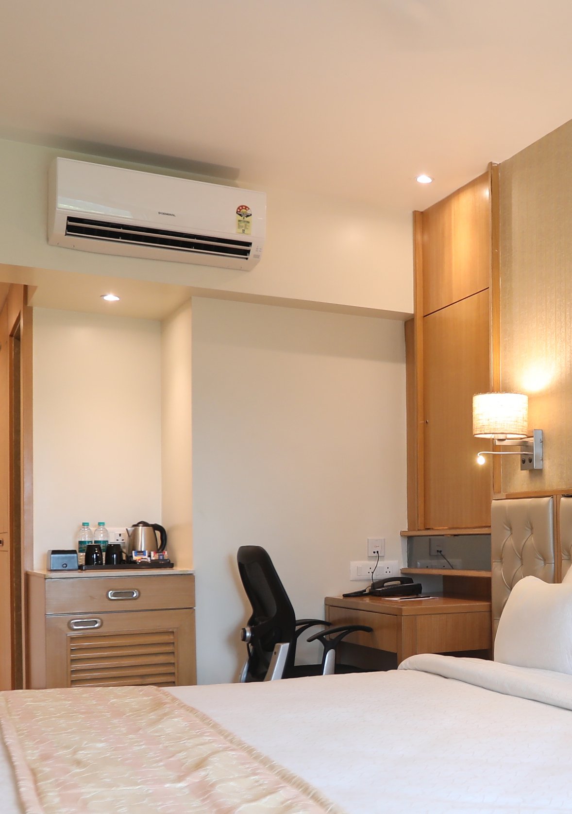 Executive King Bed - Ciesta Hotels